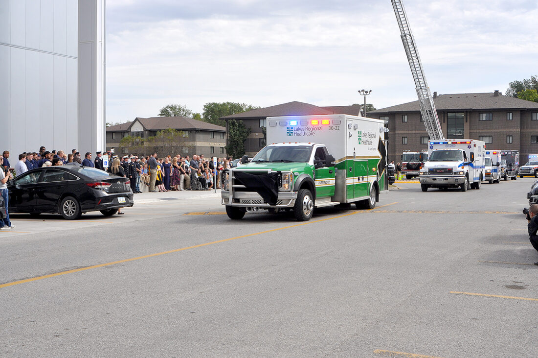 Procession honors Paul Arens | News, Sports, Jobs - Messenger News